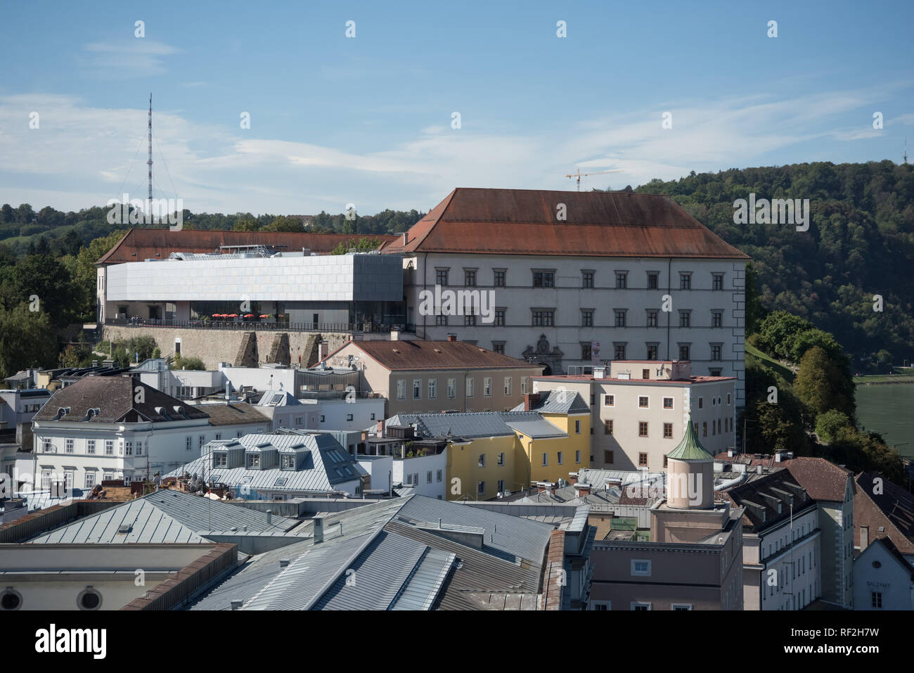 Schloss linz castle hi-res stock photography and images - Alamy