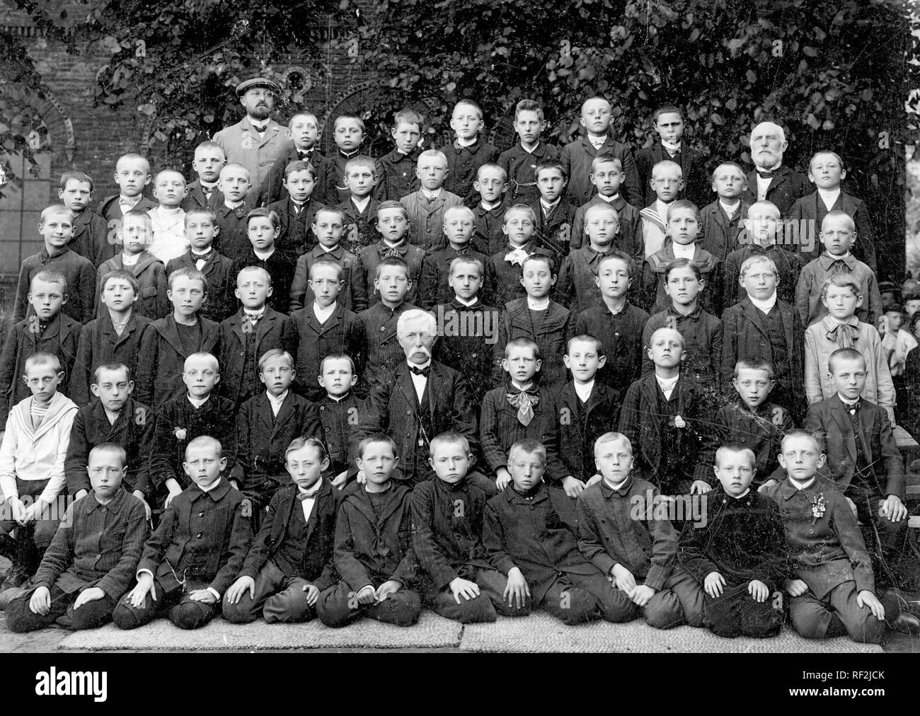 Historic german school class hi-res stock photography and images - Alamy