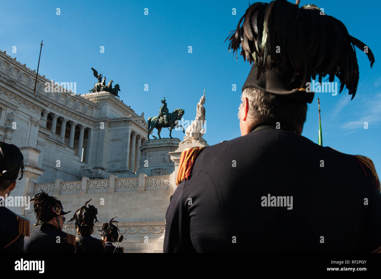 Italian army band hi-res stock photography and images - Alamy