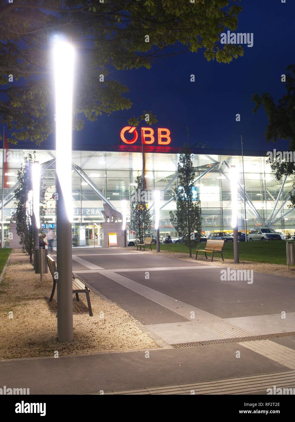 Bahnhof linz hi-res stock photography and images - Alamy