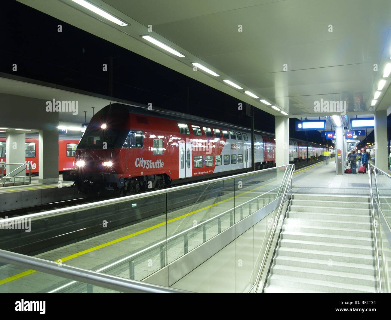 ÖBB Personenverkehr - Linz Hauptbahnhof Stock Photo - Alamy