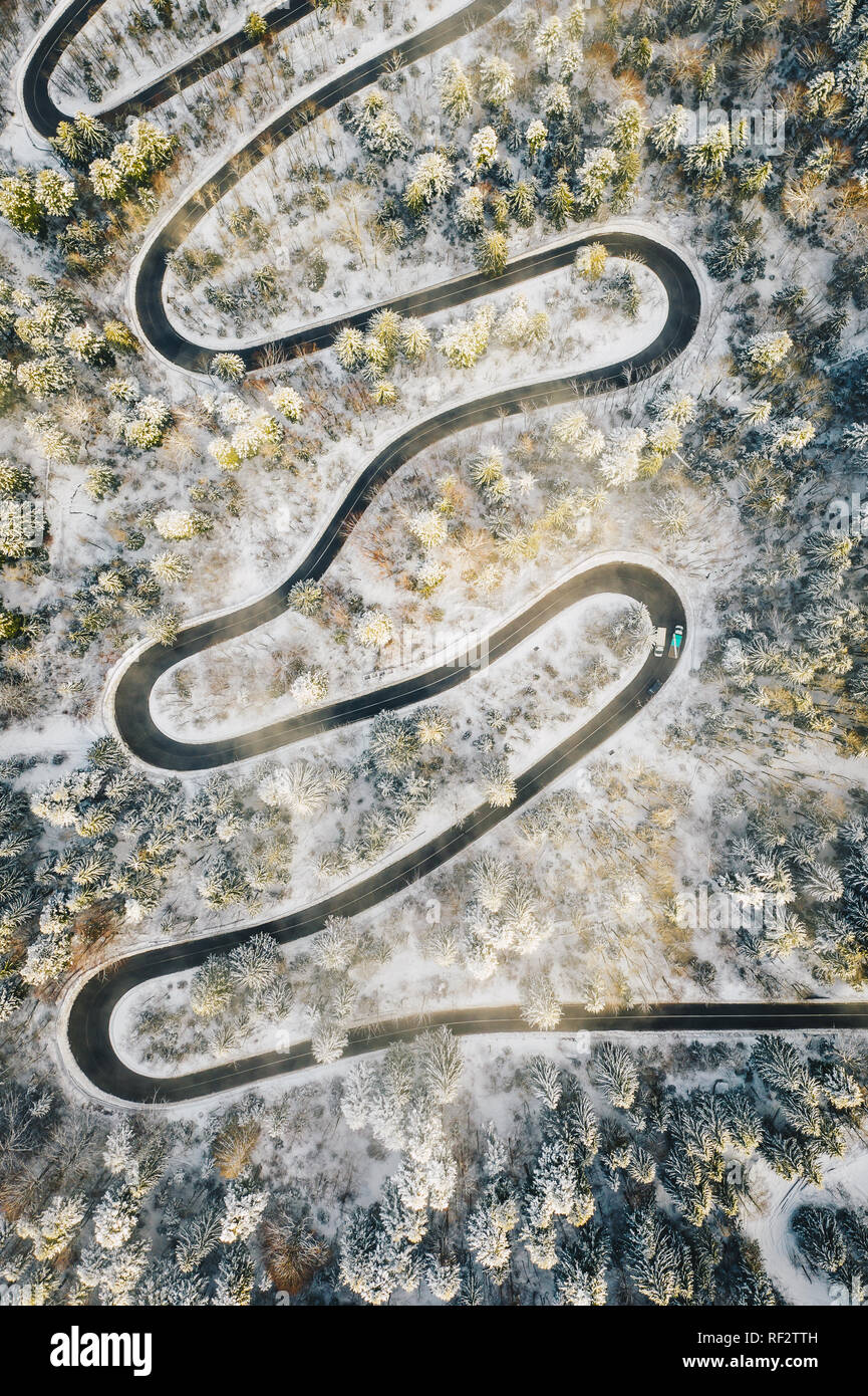 Highway traffic in fog aerial hi-res stock photography and images - Alamy