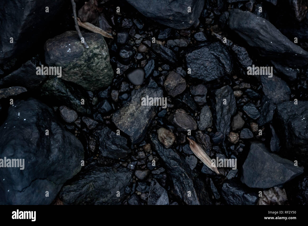 Dark rocks hi-res stock photography and images - Alamy