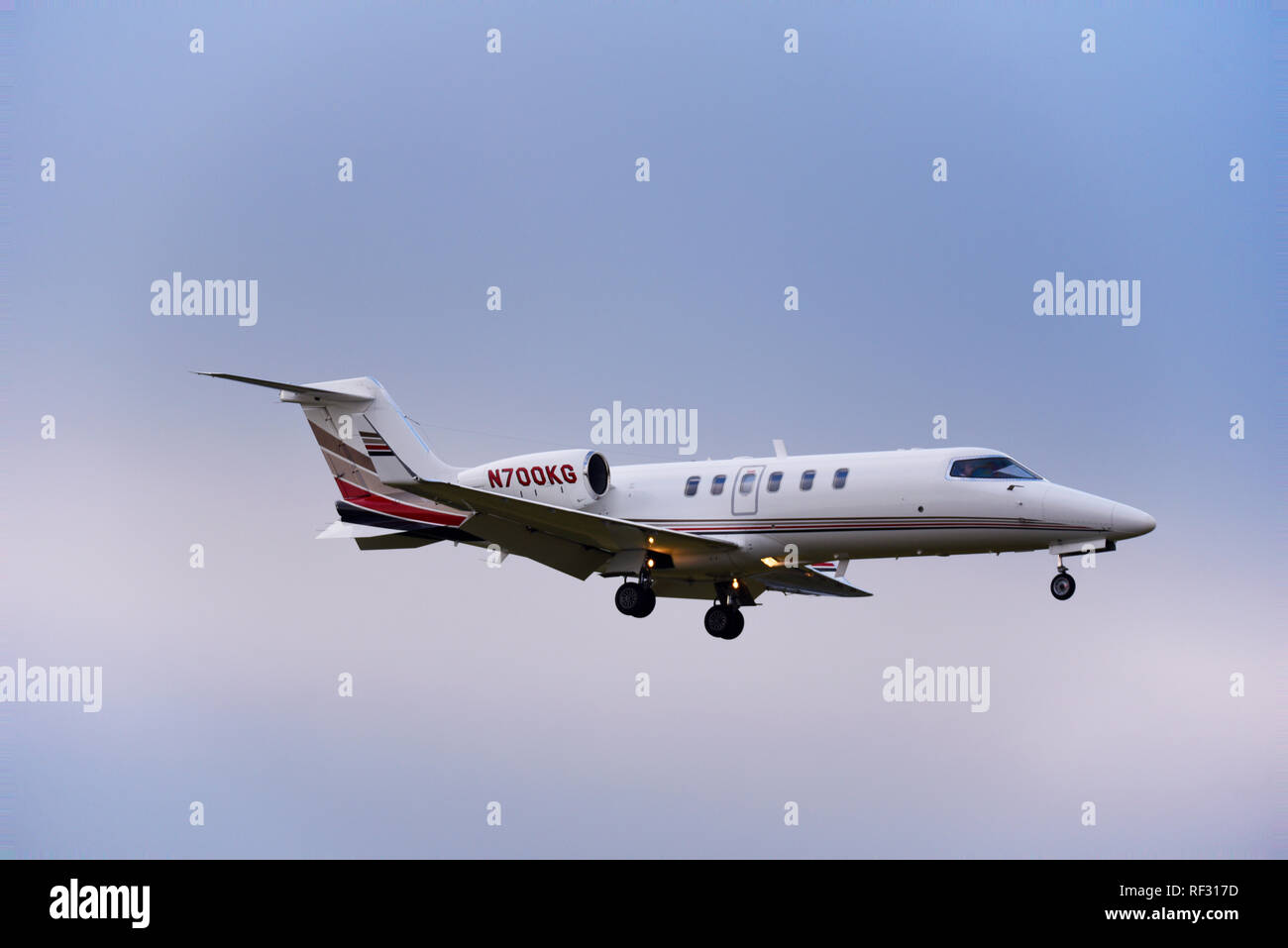 Learjet luxury hi-res stock photography and images - Alamy