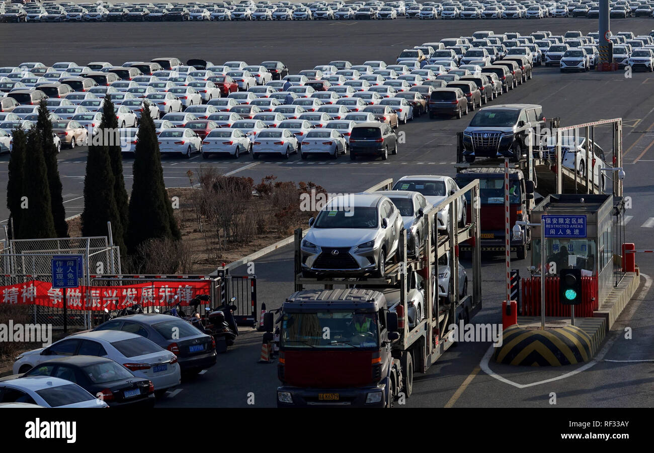 China cars dalian hi-res stock photography and images - Alamy