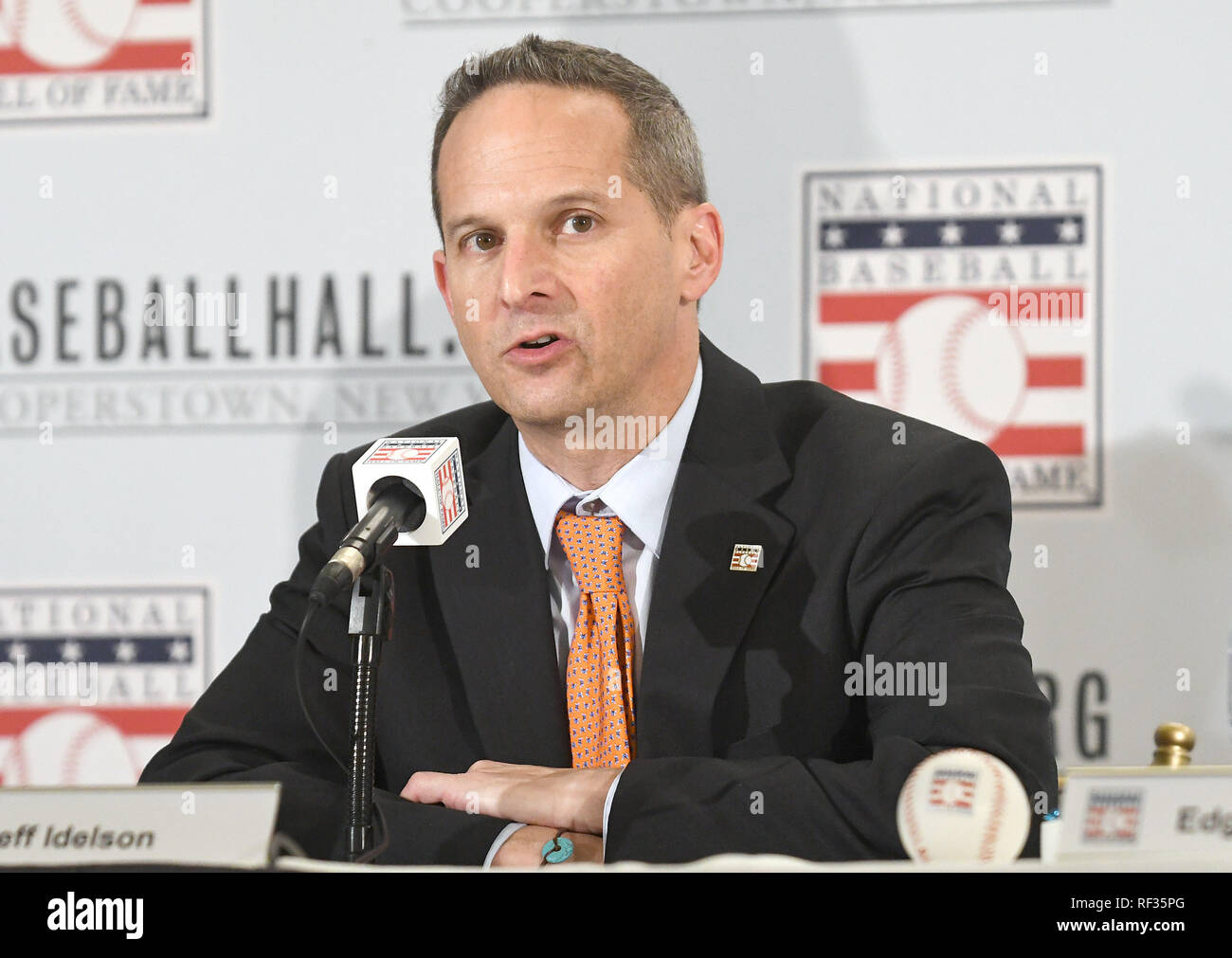 New York, New York, USA. 23rd Jan, 2019. Hall of Fame President Jeff ...
