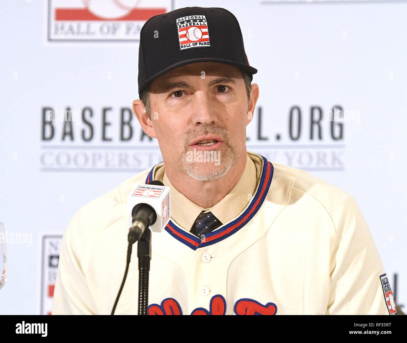 New York, New York, USA. 23rd Jan, 2019. Mike Mussina attends the 2019 ...