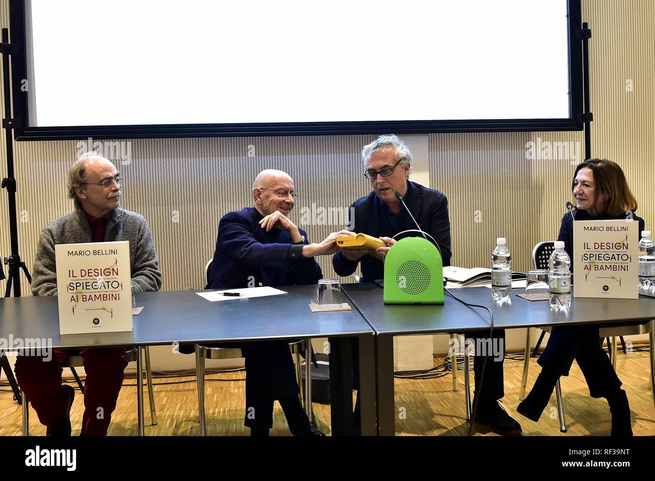 Presentation of the Book Design explained to the children by Mario ...