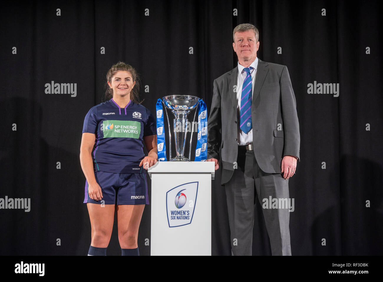 Scotlands captain lisa thomson hi-res stock photography and images - Alamy