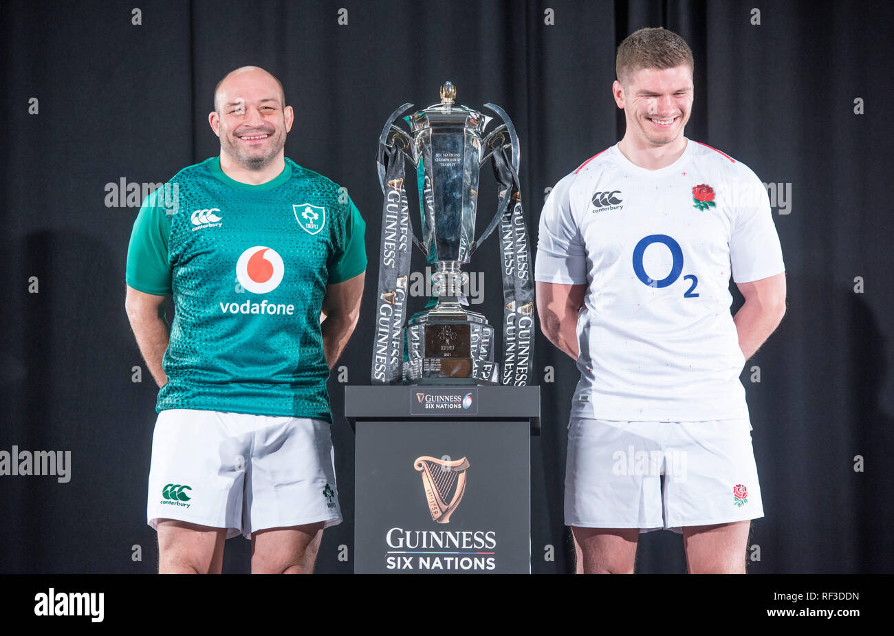 Rory best owen farrell hi-res stock photography and images - Alamy