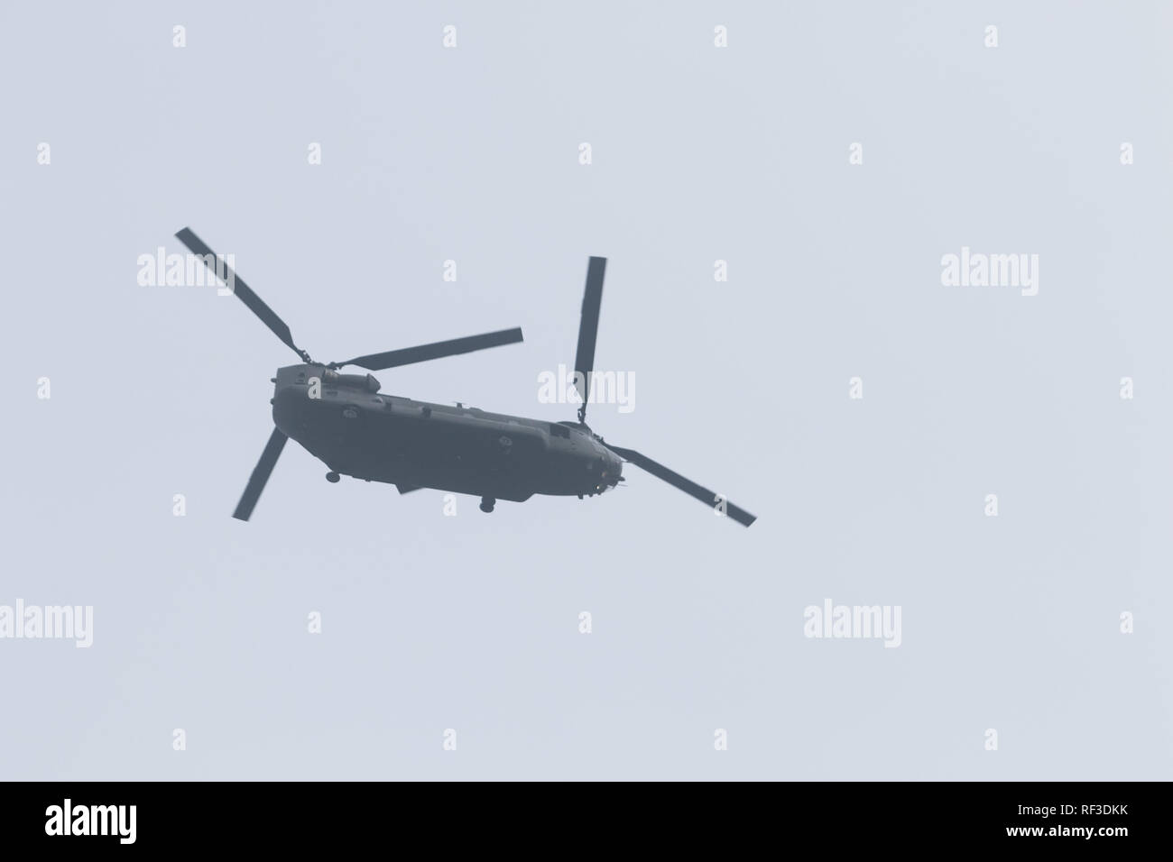 London, UK. 24th Jan, 2019. An RAF Chinook military transport ...