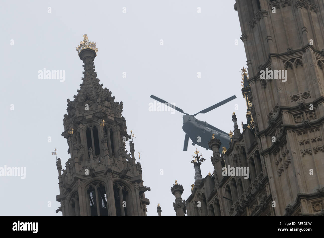 Raf houses hi-res stock photography and images - Alamy