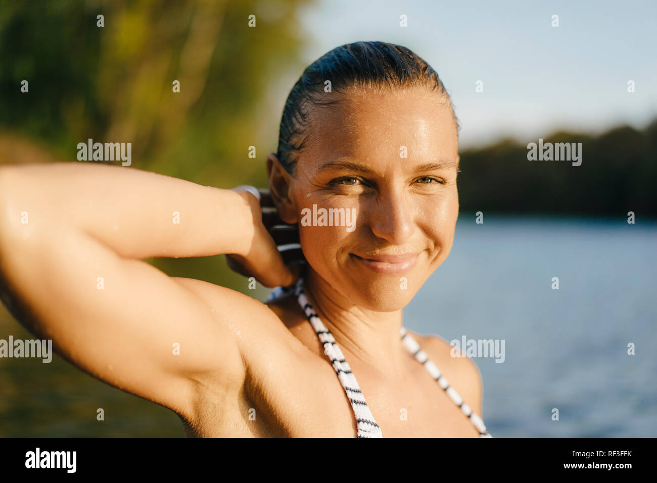 Wet woman bikini hi-res stock photography and images - Alamy