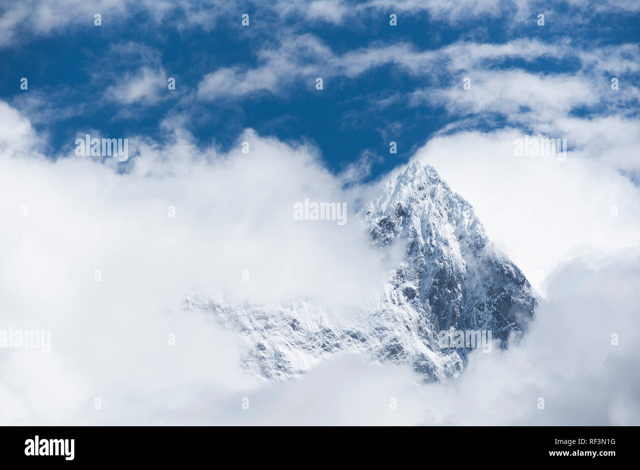 mountain ridge, landscape in tibet china Stock Photo - Alamy