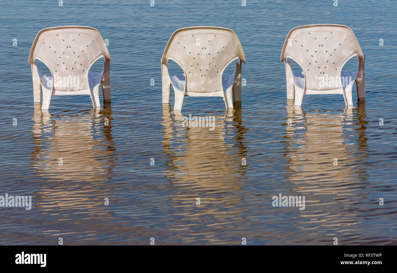 Peaceful beach hi-res stock photography and images - Alamy
