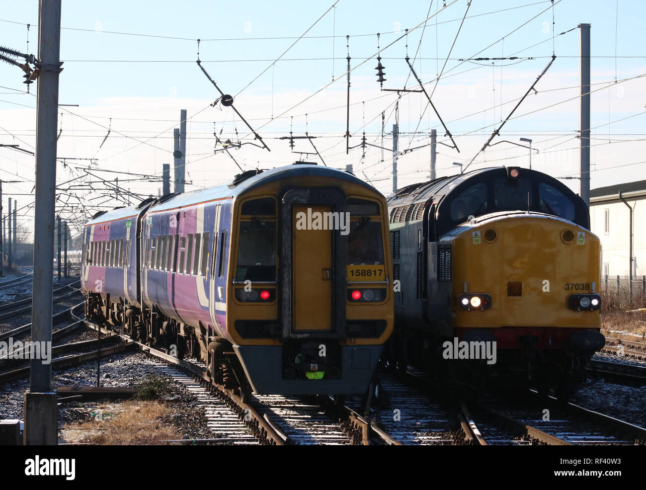 Class 158 dmu in Northern livery joining West Coast Main Line and ...