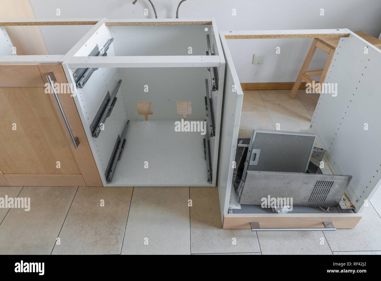 Assembly or disassembly of a fitted kitchen in a rented flat Stock ...