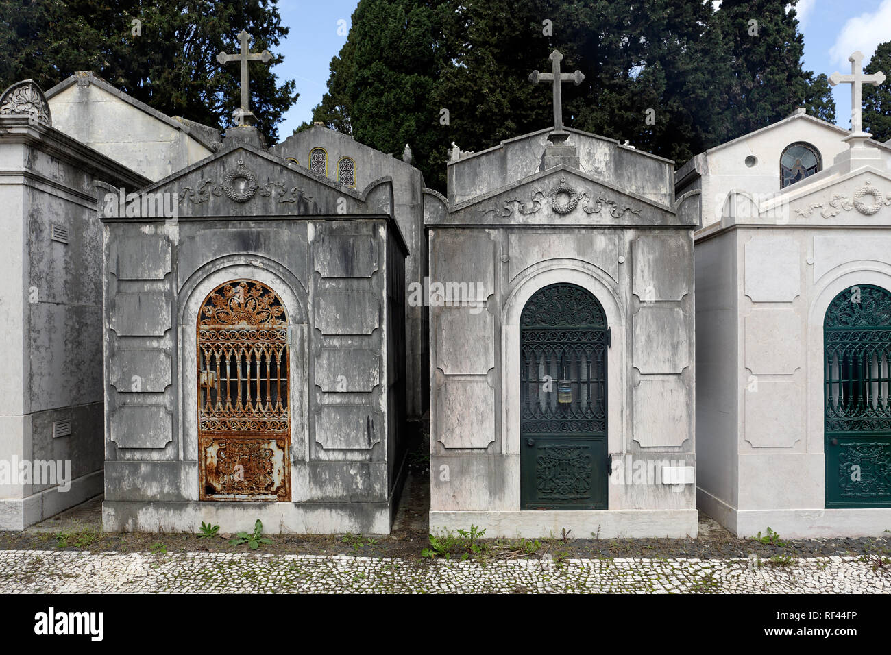 Burial chapels hi-res stock photography and images - Alamy