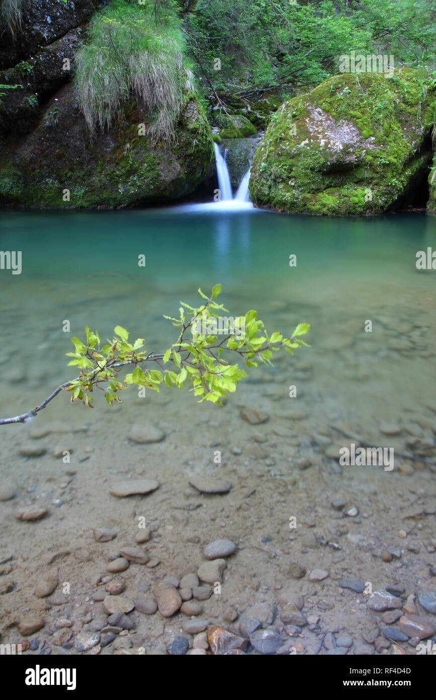 Beautiful landscape small waterfall hi-res stock photography and images ...