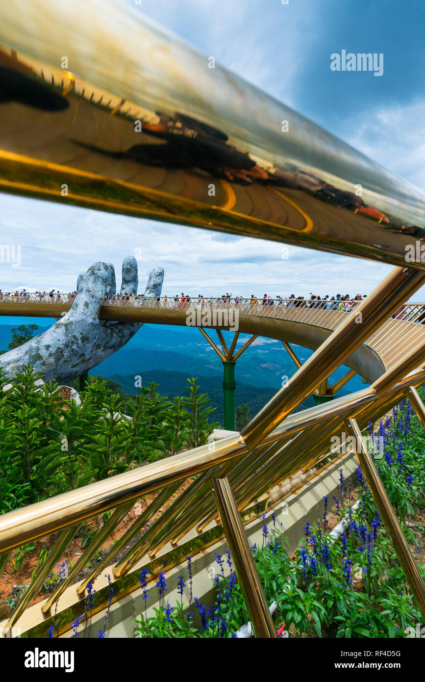 Golden Bridge, Sun World Ba Na Hills, Danang, Vietnam, Asia Stock Photo ...