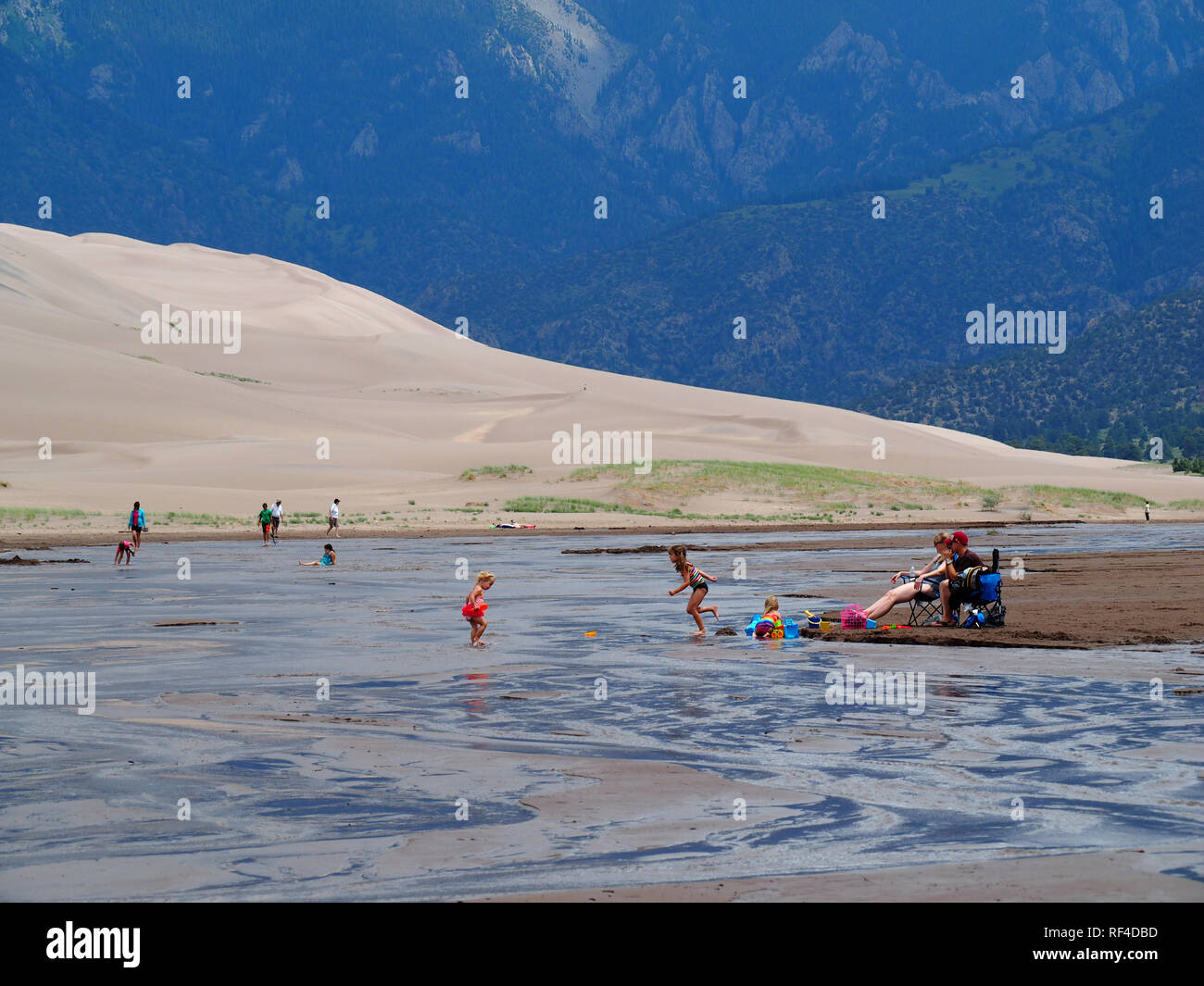 Colorado great sand dunes national park hi-res stock photography and ...