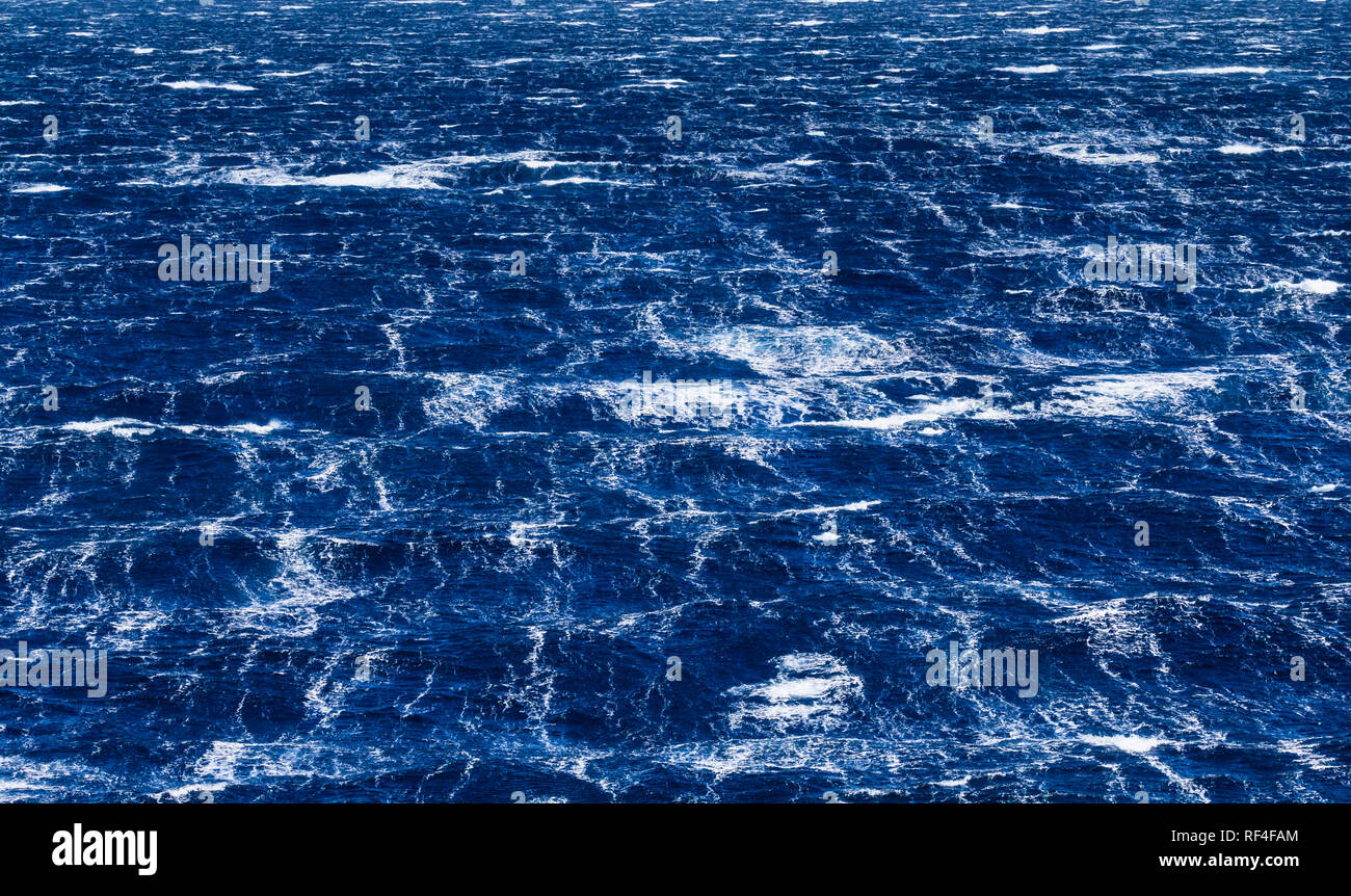 Sea surface during 11-beaufort winds in southern ocean Stock Photo - Alamy