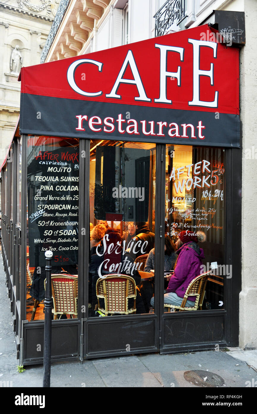 Parisian cafe window hi-res stock photography and images - Alamy