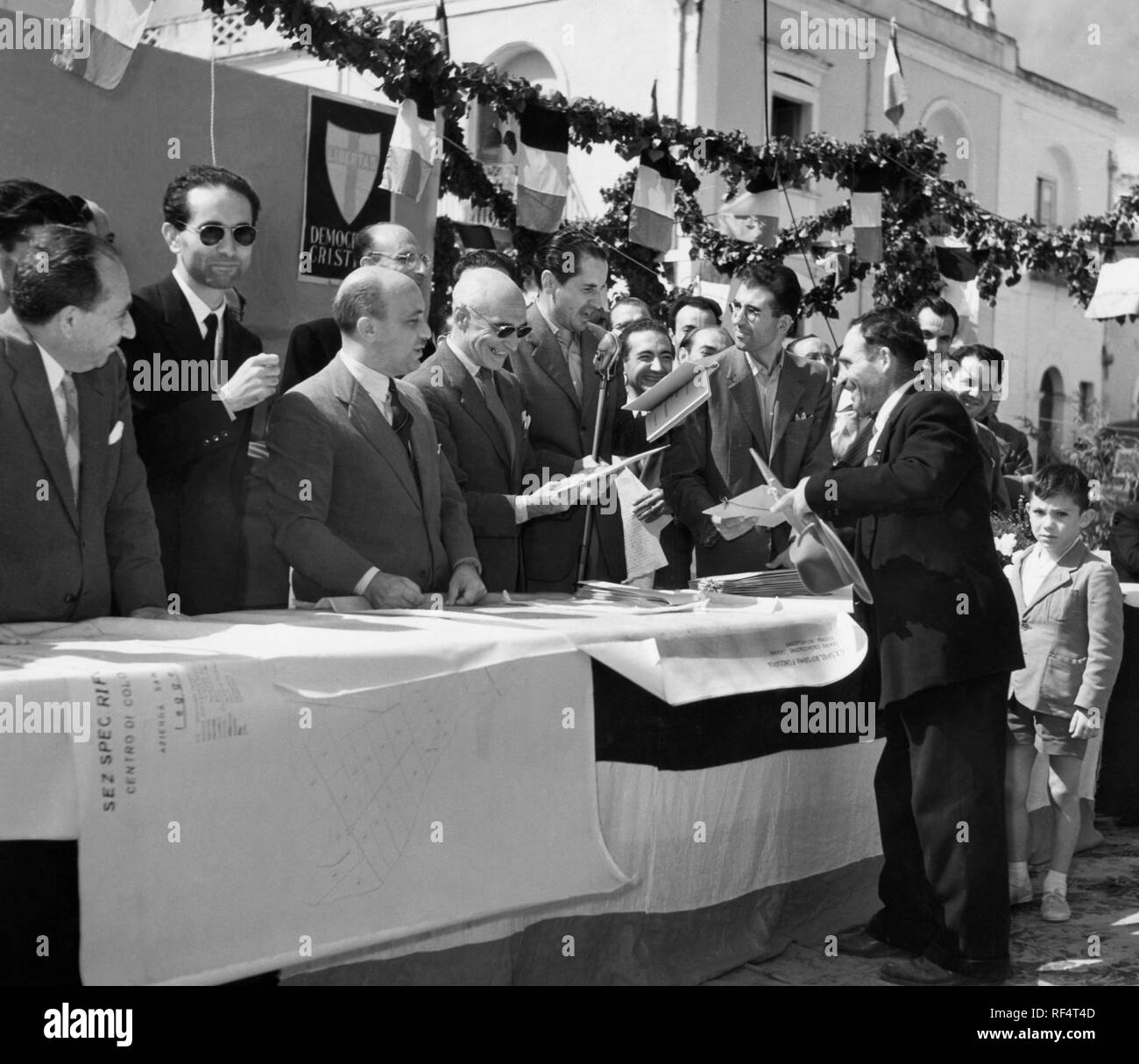 amintore fanfani during a ceremony in basilicata, italy, 1953 Stock ...