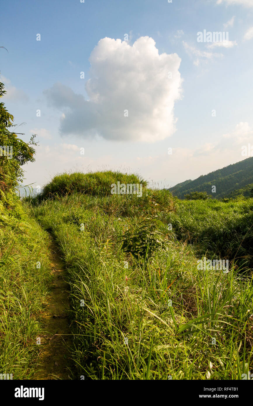 Small path in chinese mountains Stock Photo - Alamy