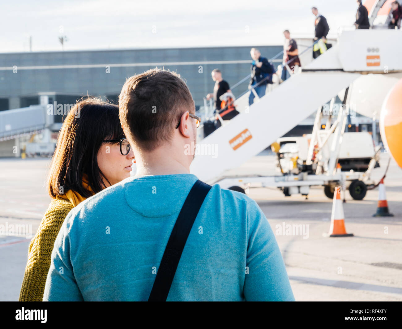 Airbus a320 airliner rear view hi-res stock photography and images - Alamy