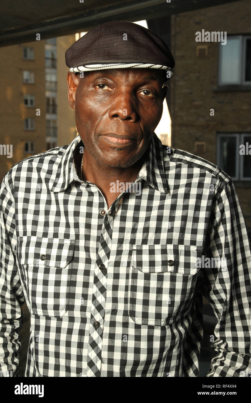 Oliver mtukudzi hi-res stock photography and images - Alamy