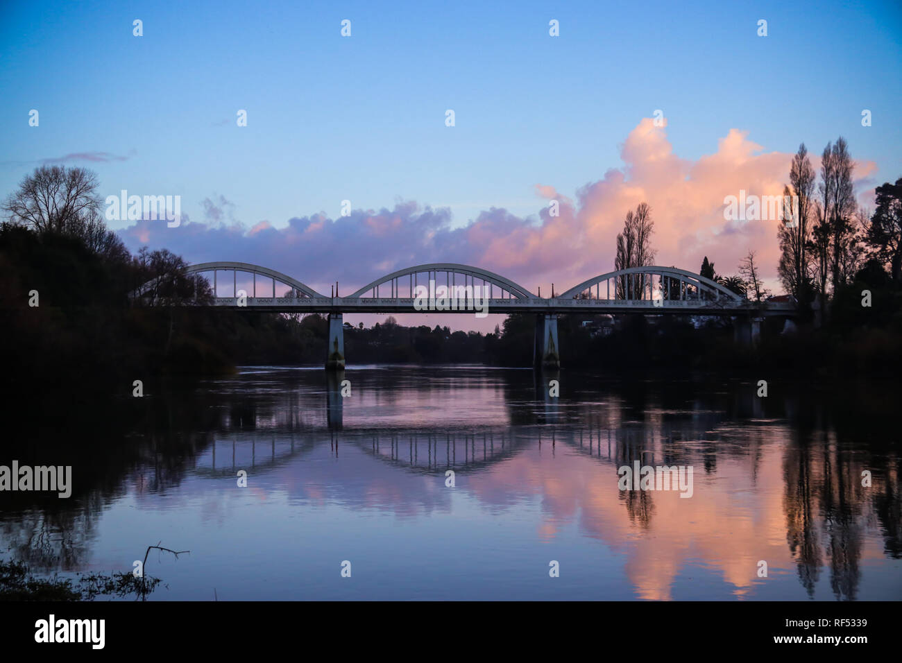 Triple arch bridge hi-res stock photography and images - Alamy