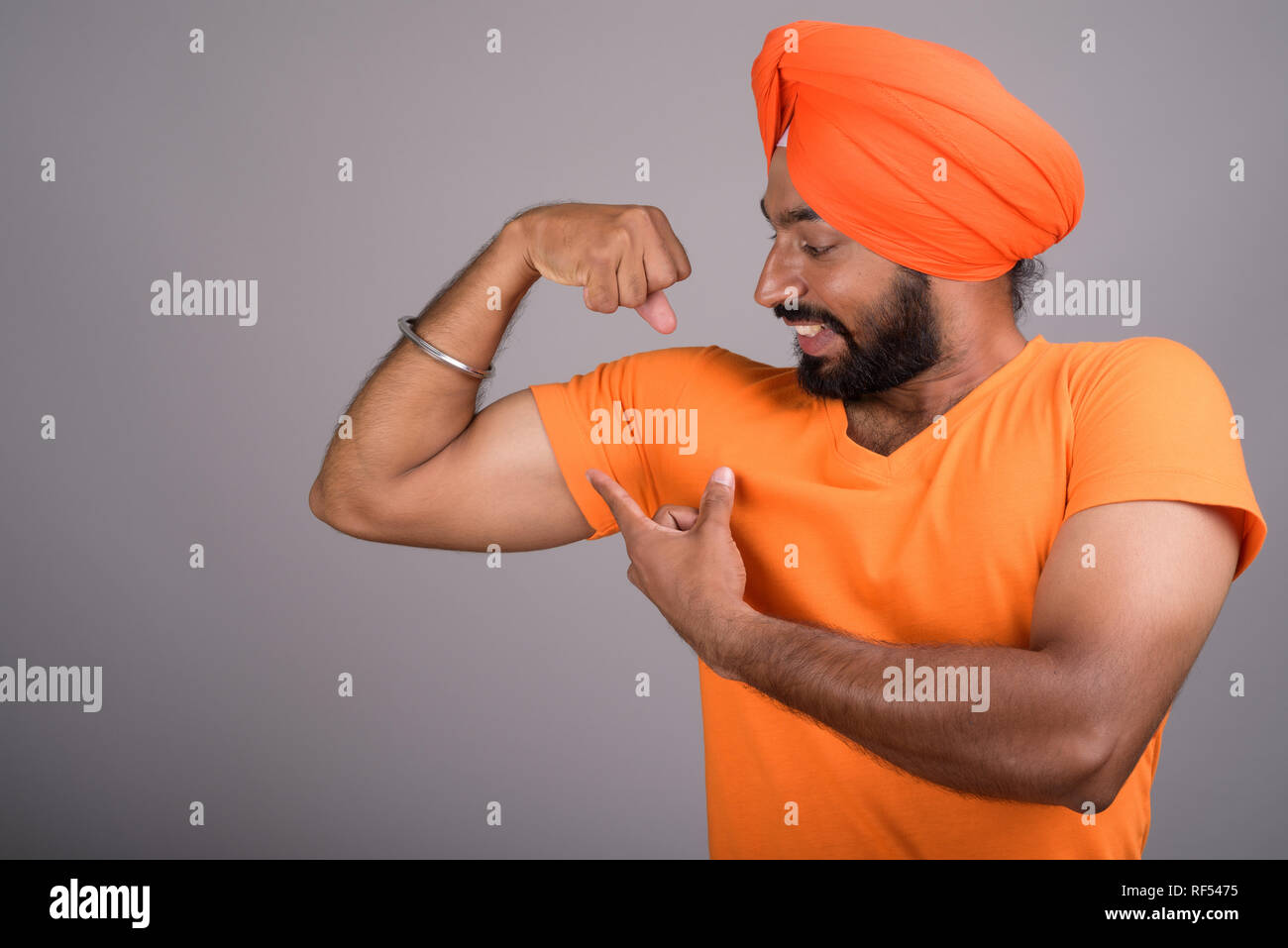 Handsome muscle man wearing hi-res stock photography and images - Alamy