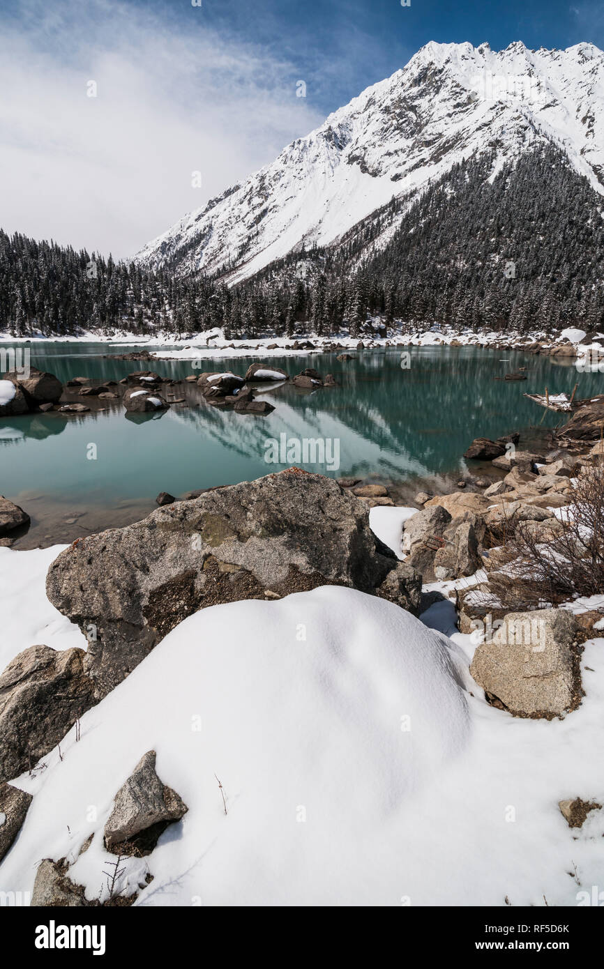 clean landscape in tibet china Stock Photo - Alamy