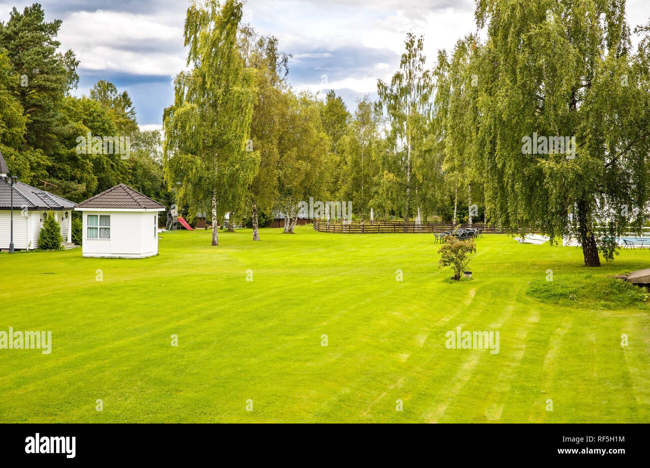 Cottage garden norway hi-res stock photography and images - Alamy