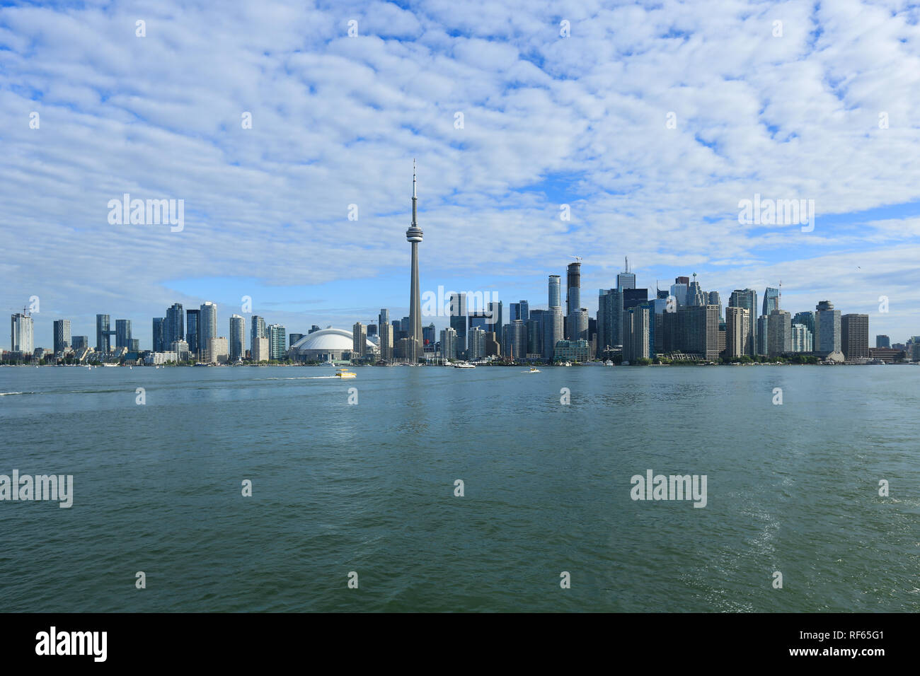 toronto skyline on day, Canada Stock Photo - Alamy