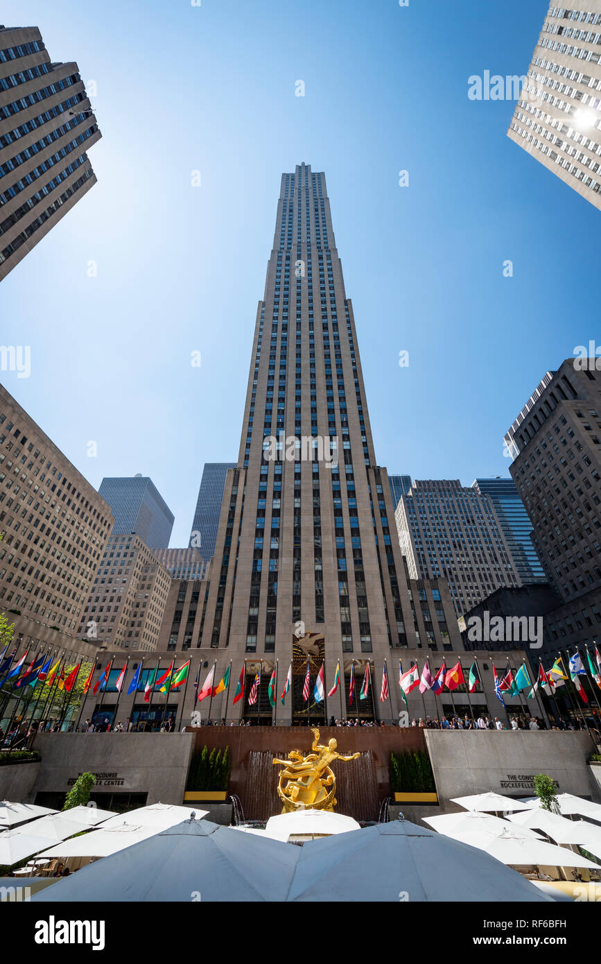Rockefeller center building manhattan midtown High Resolution Stock ...