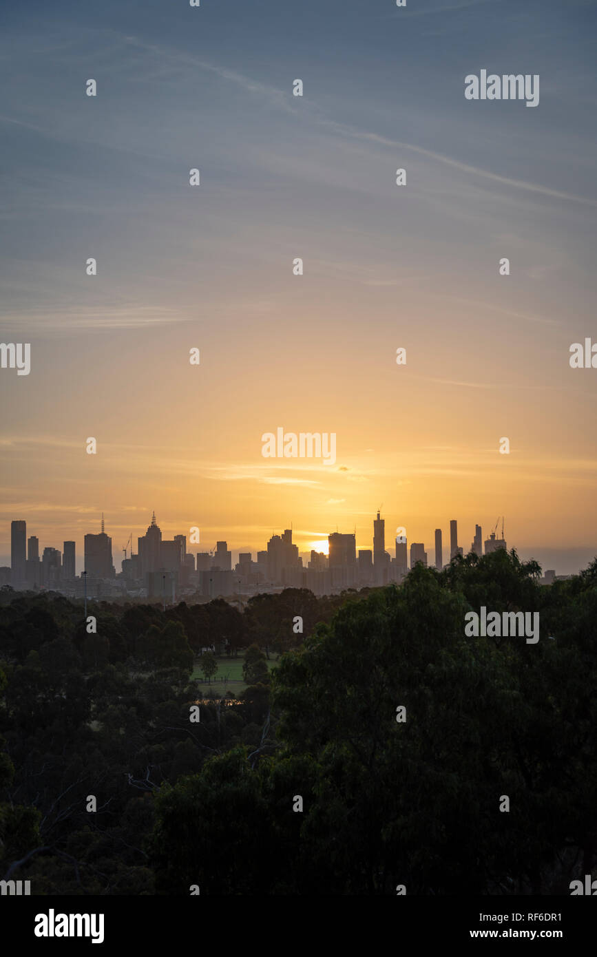 Melbourne skyline silhouette hi-res stock photography and images - Alamy