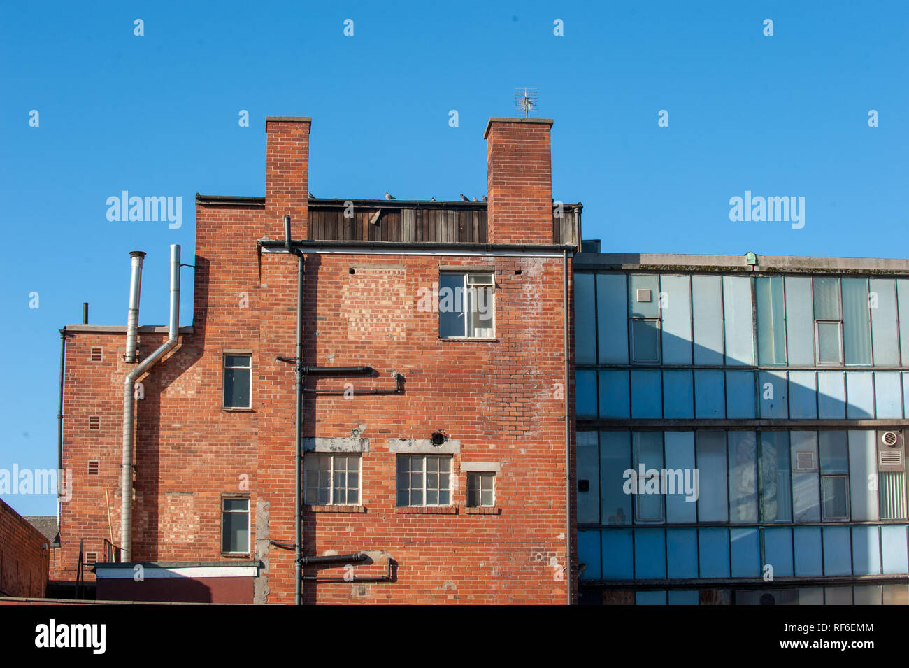 Buildings and structure in doncaster hi-res stock photography and ...