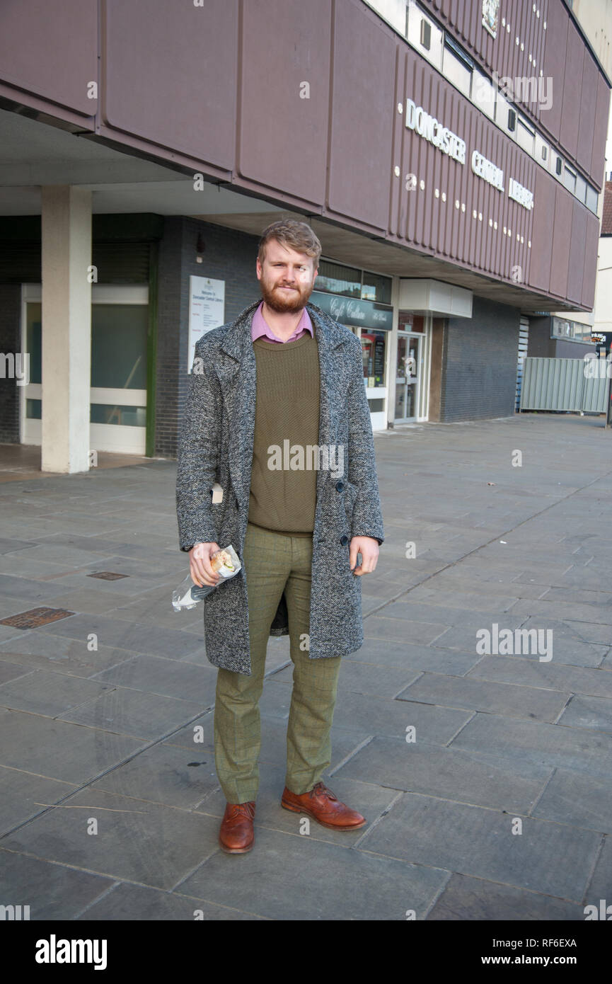 Doncaster square hi-res stock photography and images - Alamy