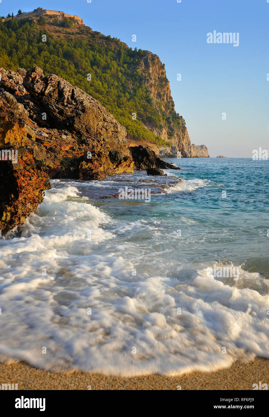 Sea beach in Alanya, Turkey Stock Photo - Alamy