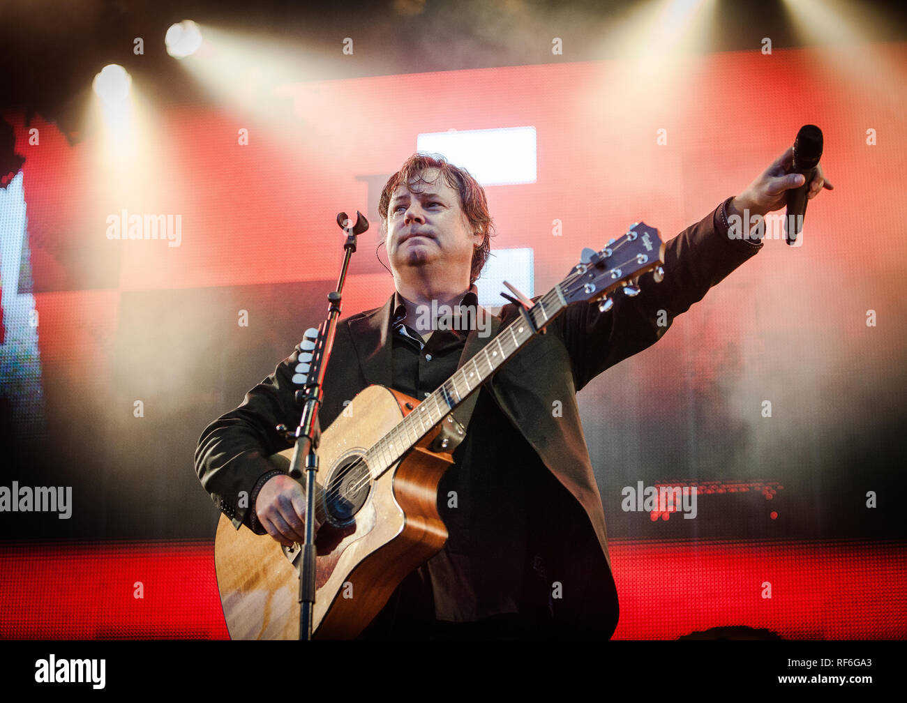 Scottish band runrig hi-res stock photography and images - Alamy