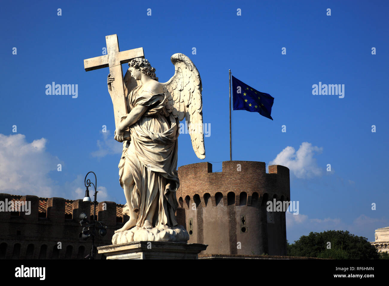 Angel with the cross at the Ponte Sant'Angelo, Bridge of Hadrian ...