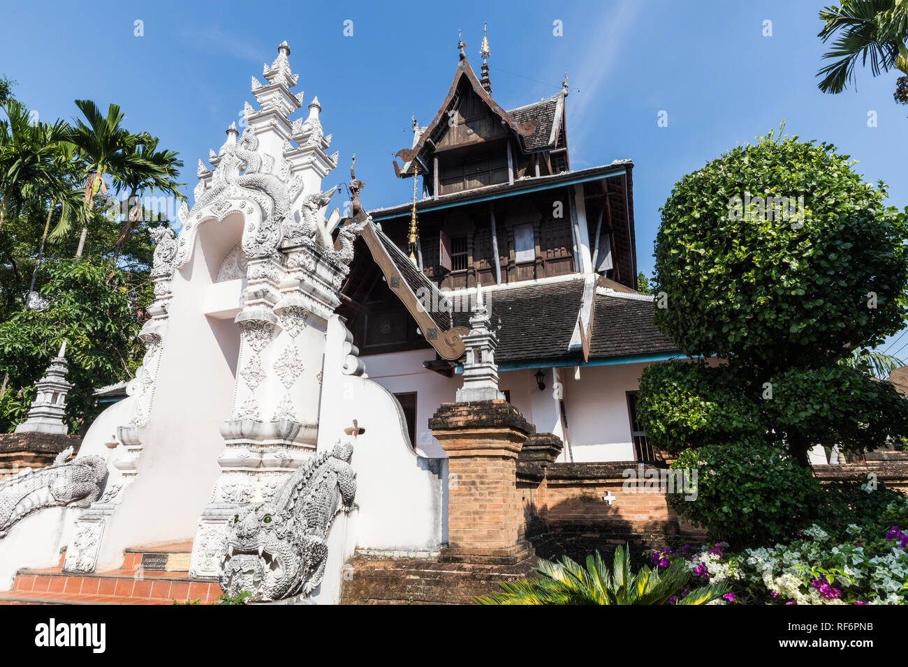 Buddhist Manuscript Library and Museum, Wat Chedi Luang - Wat Chedi ...