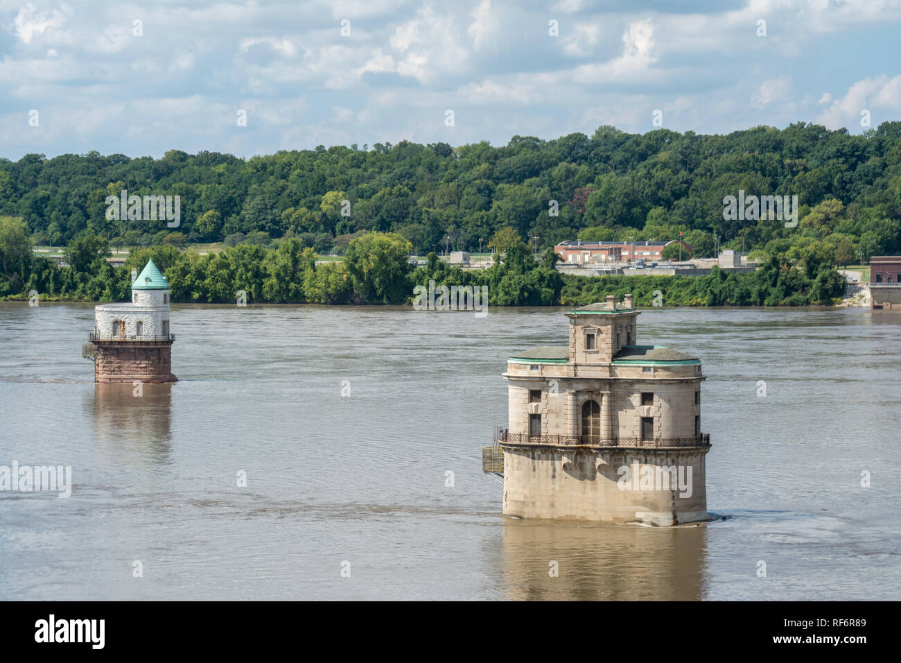 The old chain of rocks bridge was once part of the historic route 66 ...