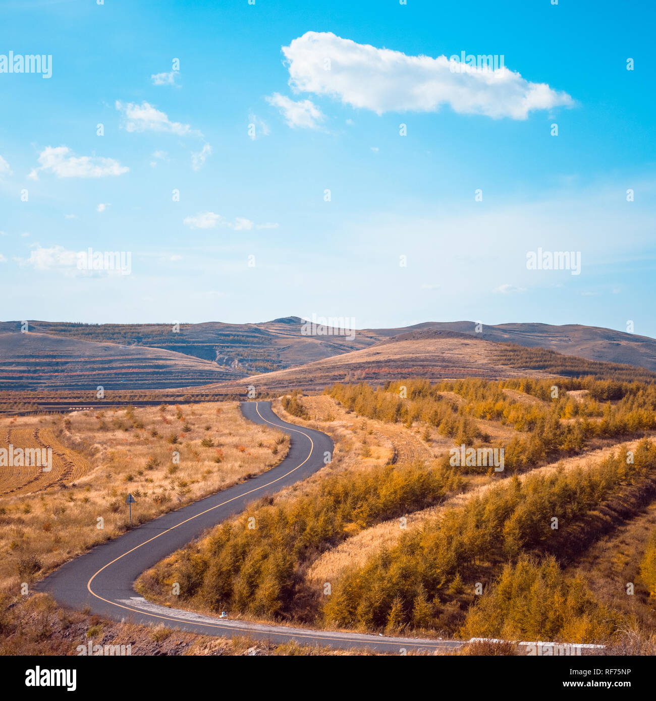 clean highway road in america Stock Photo - Alamy