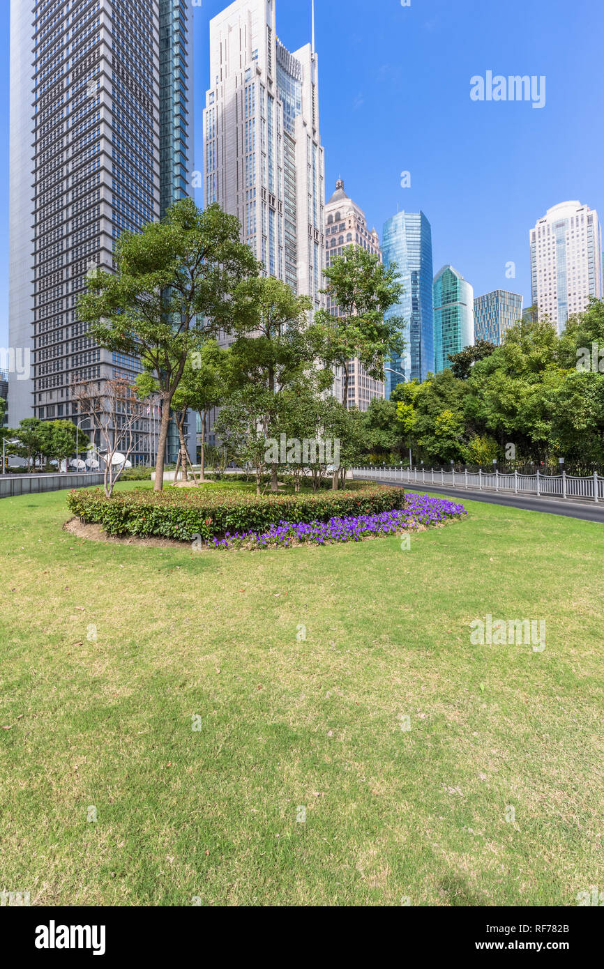China urban park path hi-res stock photography and images - Alamy