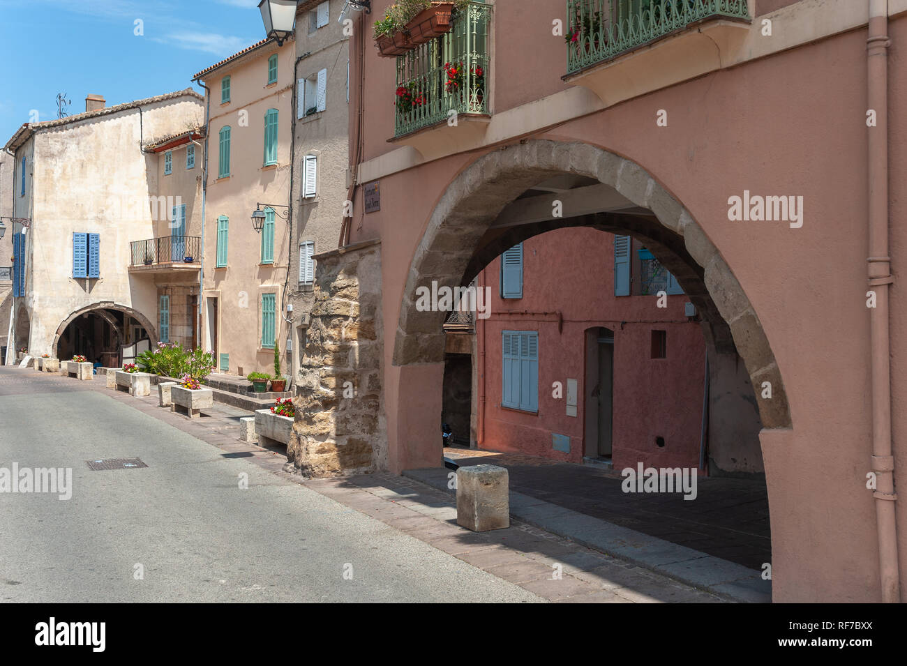 Arcades in the historic old town, Roquebrune-sur-Argens, Var, Provence ...