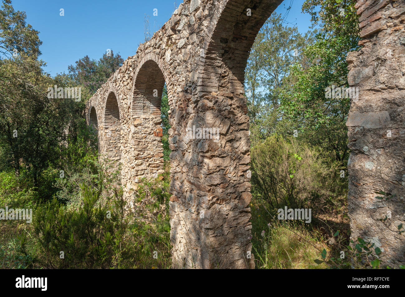 Aqueduc des 25 ponts, Roquebrune-sur-Argens, Var, Provence-Alpes-Cote d ...