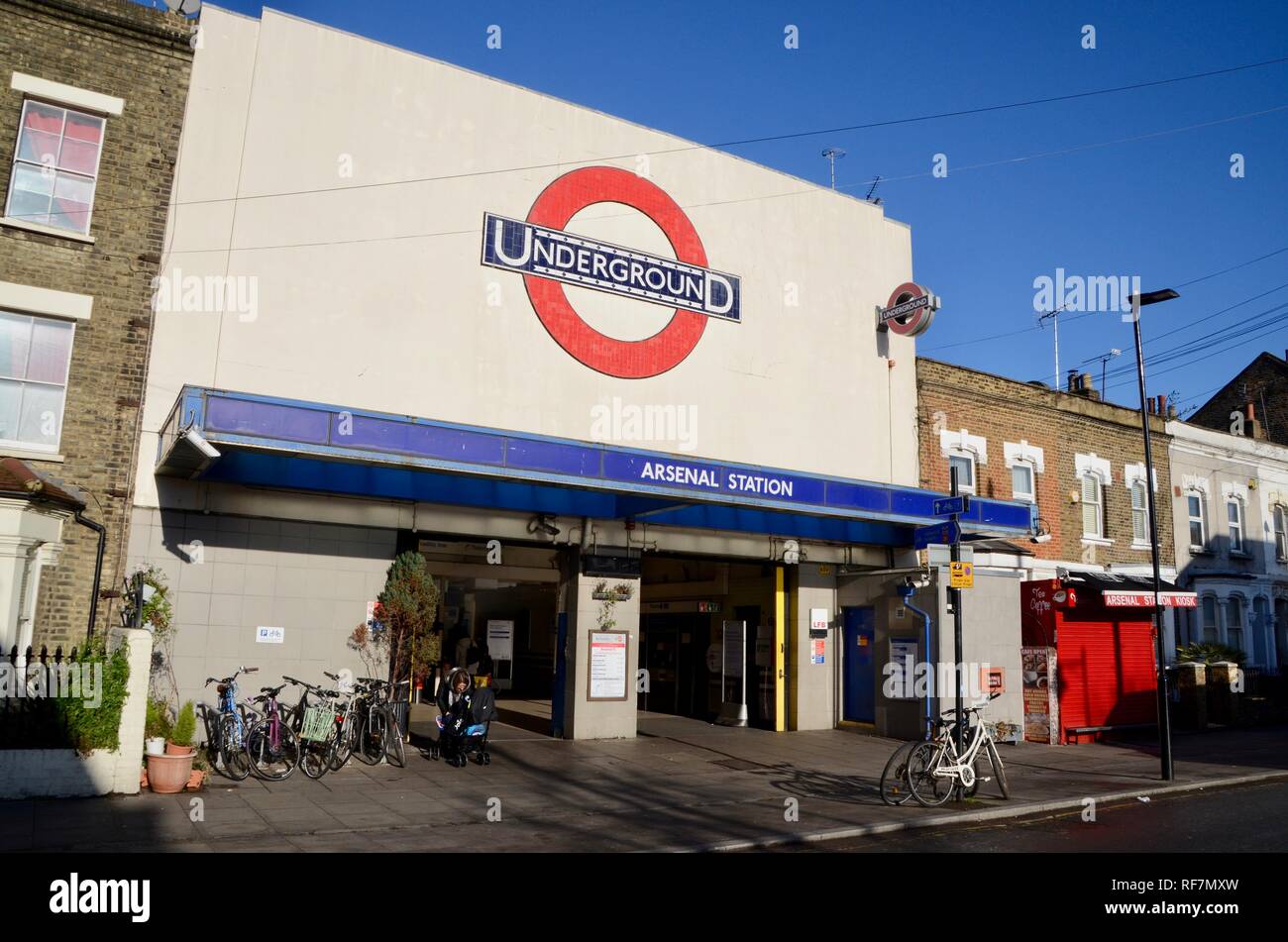 Arsenal london underground station hi-res stock photography and images ...